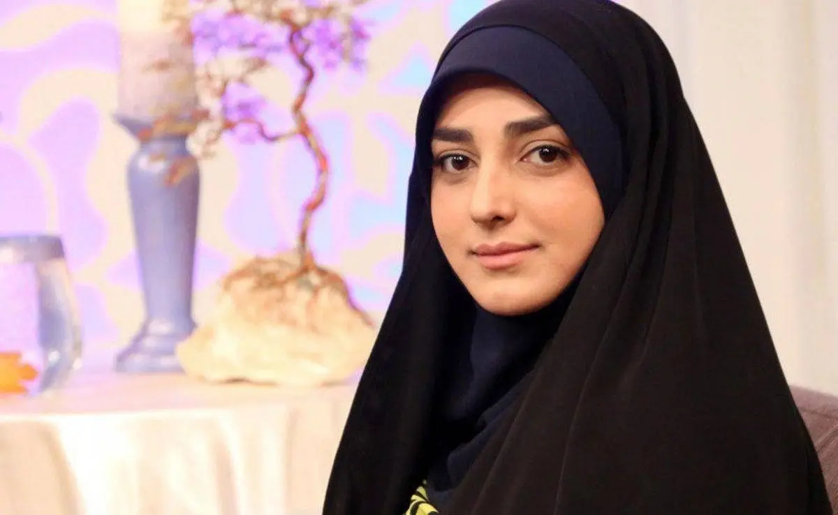ستاره سادات قطبی مجری صدا و سیما بازهم حاشیه ساز شد ستاره سادات قطبی درباره طلاقش پست گذاشت